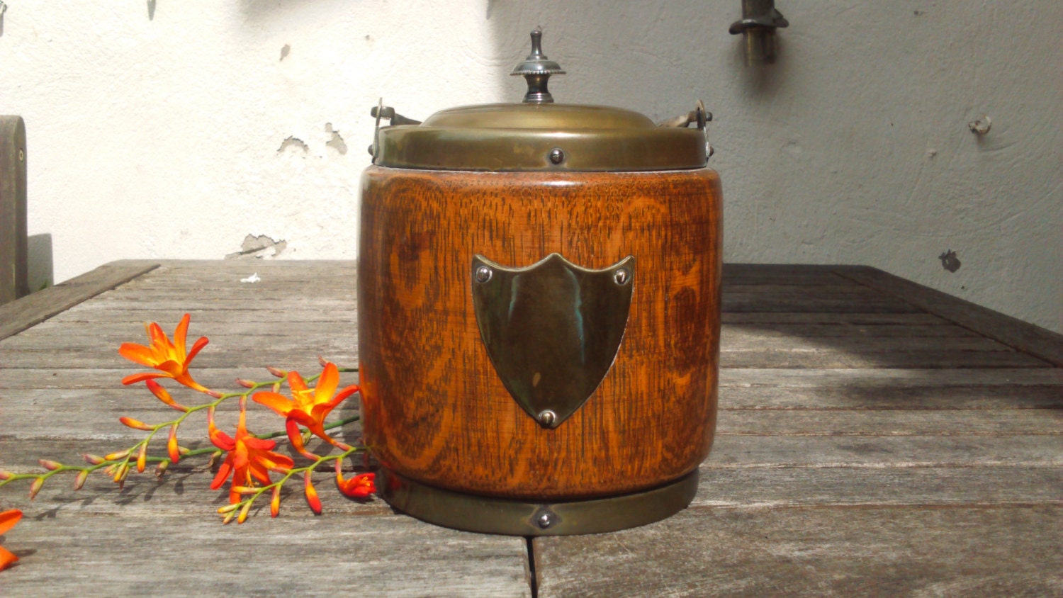 Biscuit Barrel / Ice Bucket / Cookie Jar Vintage Oak Porcelain Liner ...