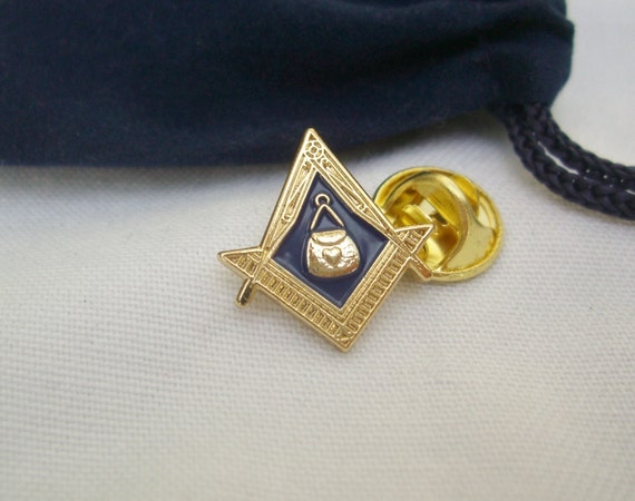 Masonic Freemason Lodge Almoner Script Purse Heart Caring