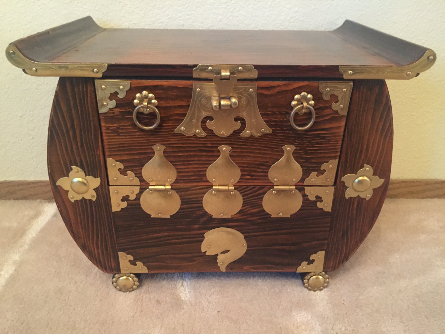 Asian style wooden chest – Haute Juice
