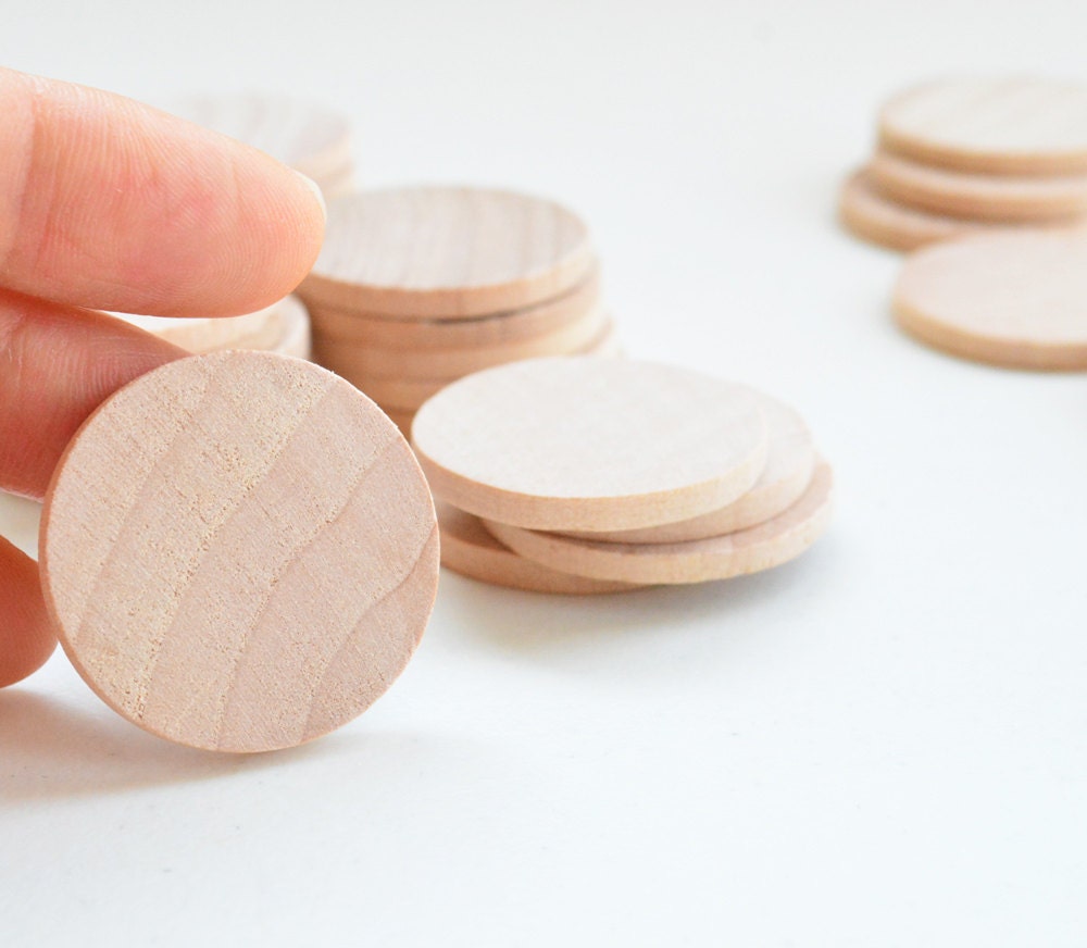 50 Unfinished Wooden Circles 1.25 Small Wooden Circles