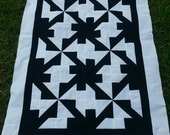 Items similar to Beginner Quilt Pattern - Modern Aztec Quilt Pattern by ...