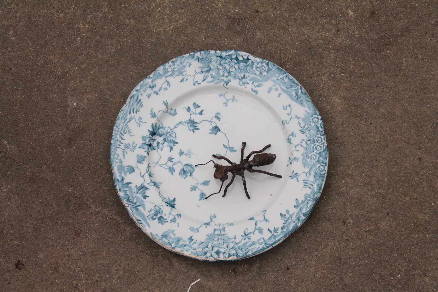 Small Scrap Metal Ant 3 Insect Sculpture Common Red