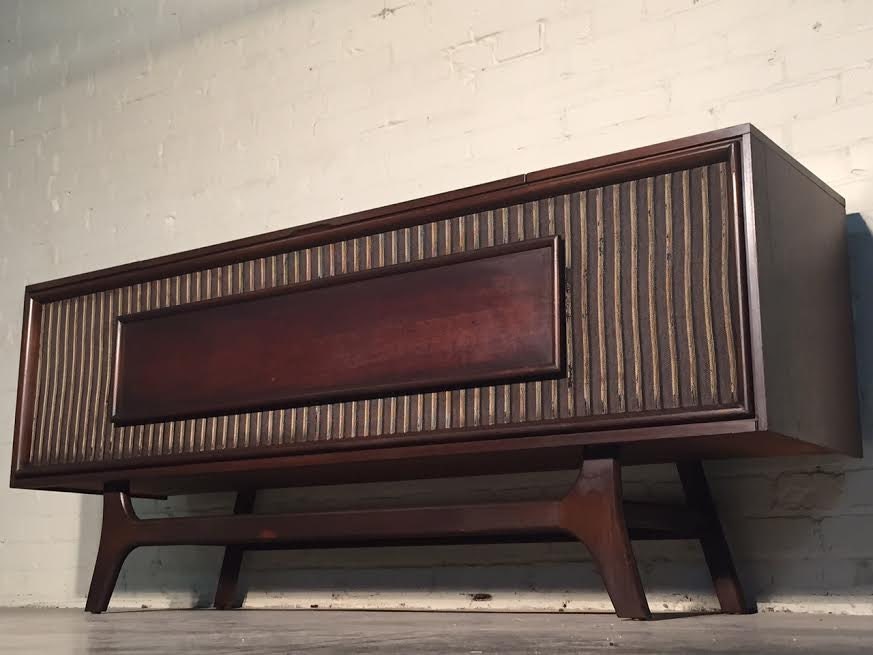 Mid-Century Modern Stereo Console Cabinet Only – TV / Media Stand ...