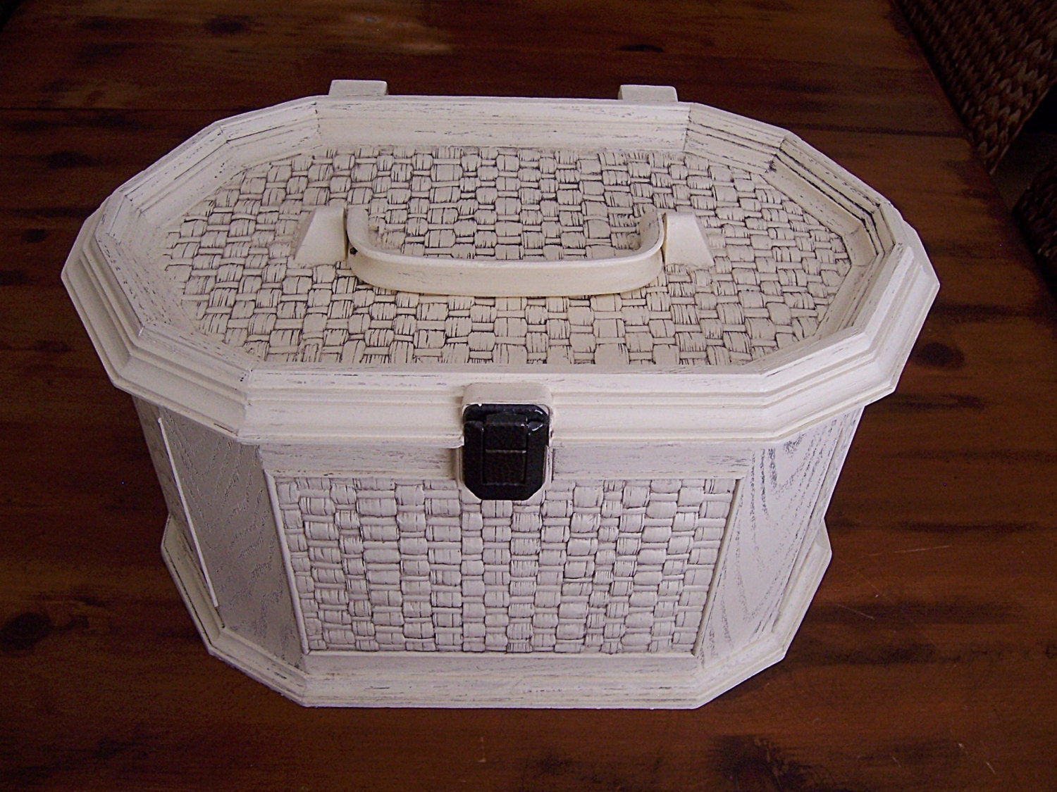Lerner Sewing Basket – Haute Juice
