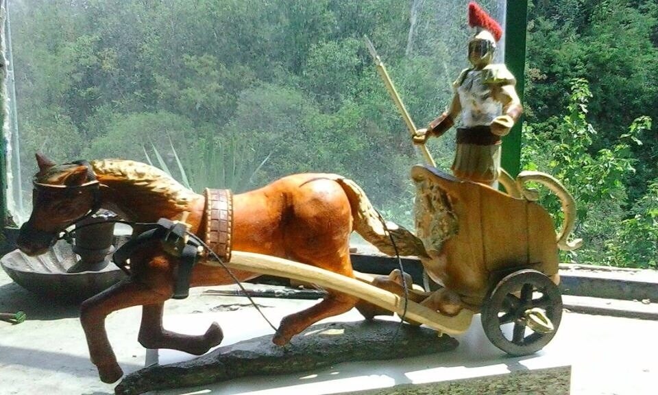 Wooden Roman Chariot / Biga Romana di legno