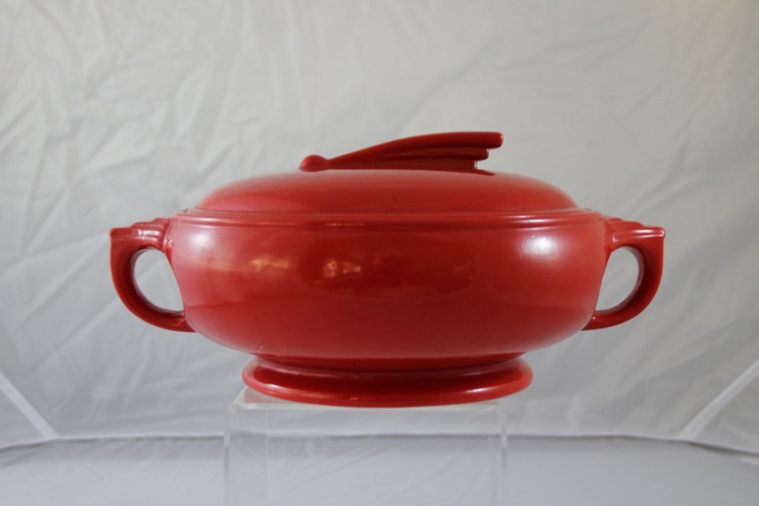 Vintage HALL’s Art Deco red casserole serving dish kitchen decor ...