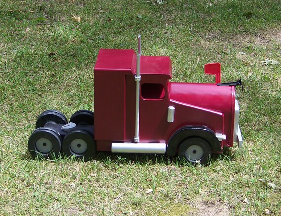 Burandy And Black Semi Truck Mailbox