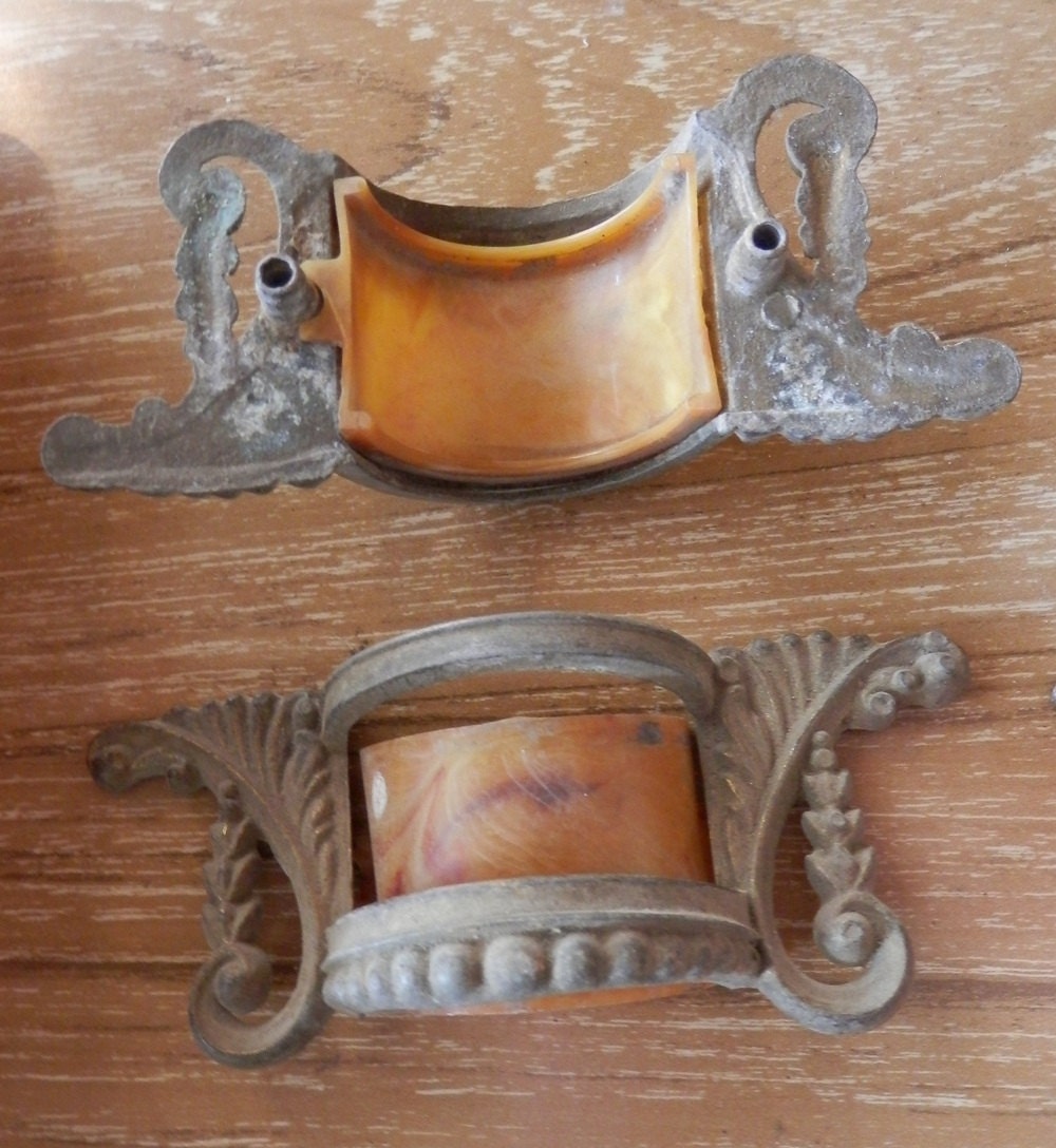 vintage waterfall era drawer pull with celloid insert 2