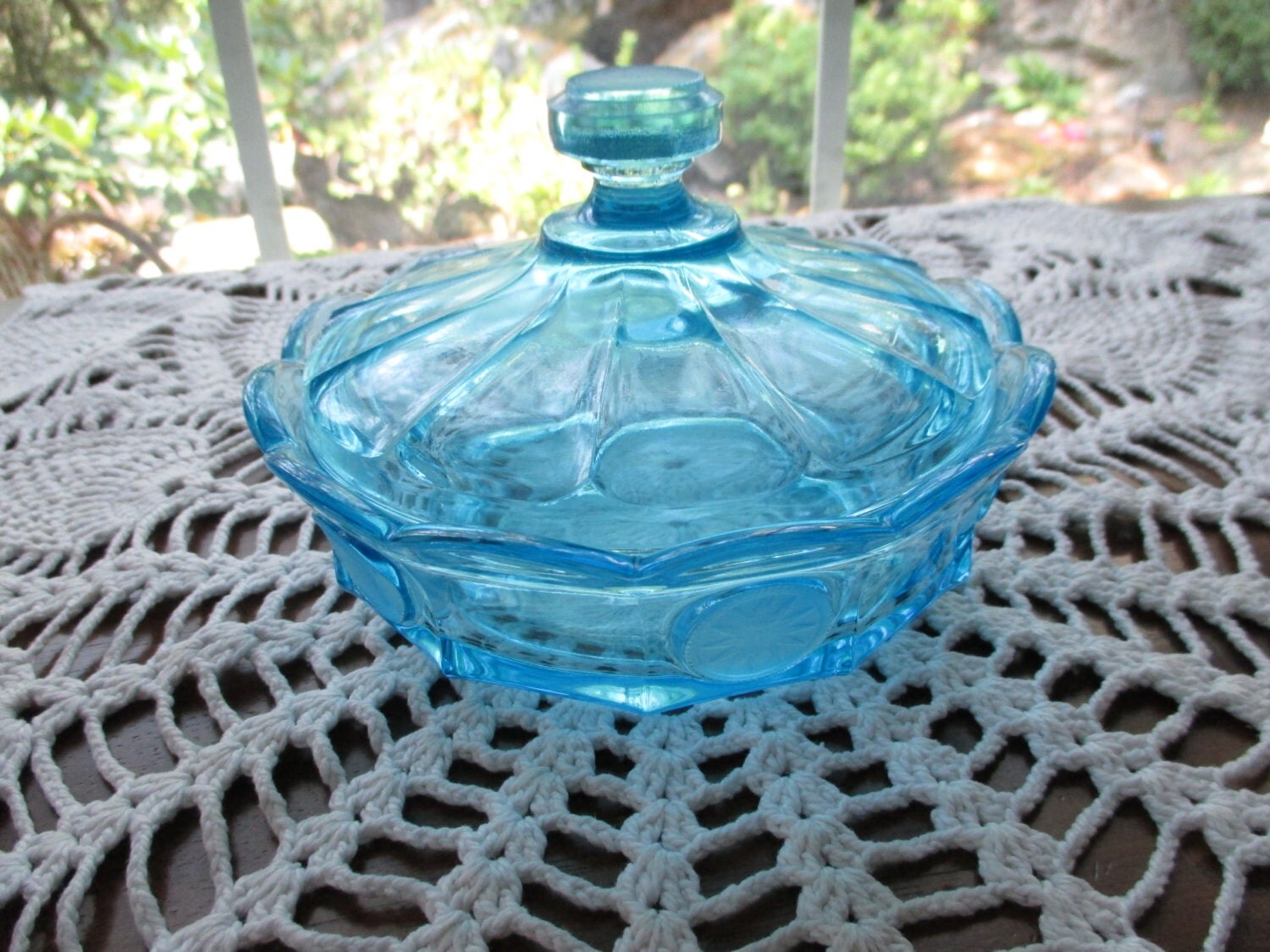 Vintage Kemple Ice Blue Coin Glass Wedding Bowl – Covered Candy Dish ...