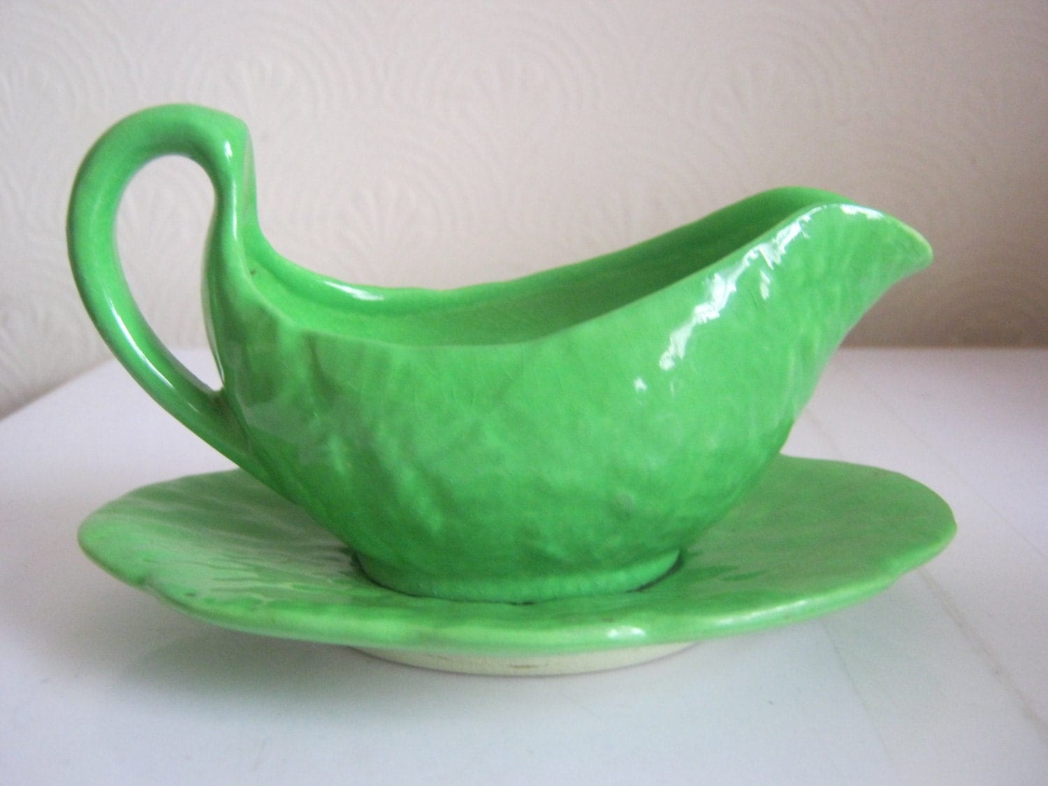 Devon Ware Pottery Fielding’s Collectable Sauce Boat and Dish in Green ...