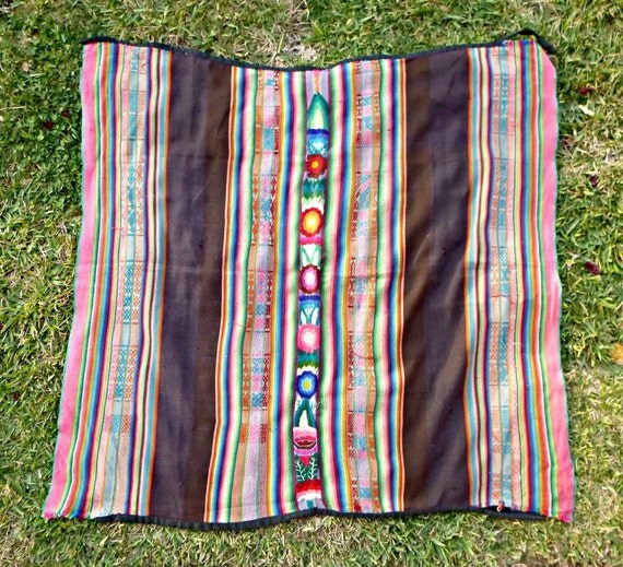 UniqueantiqueGenuine handwoven manta blanket by SouthAmericaShop