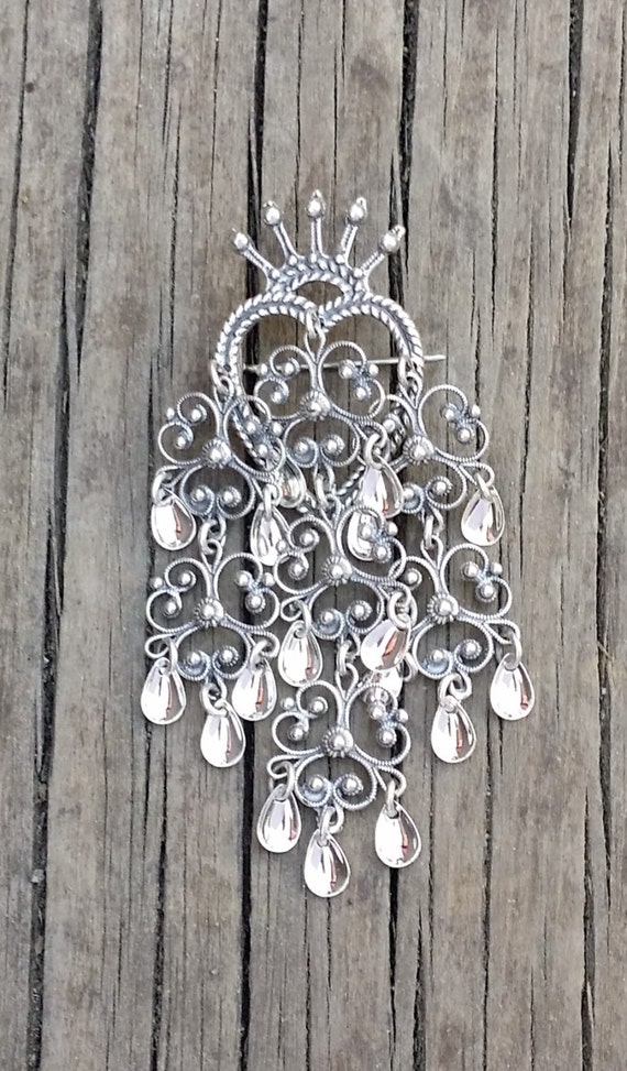 Native norwegian brooch