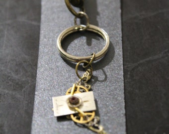 Steampunk keyring | Etsy