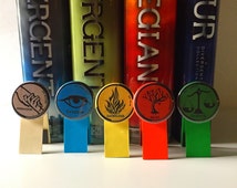 Popular items for divergent on Etsy