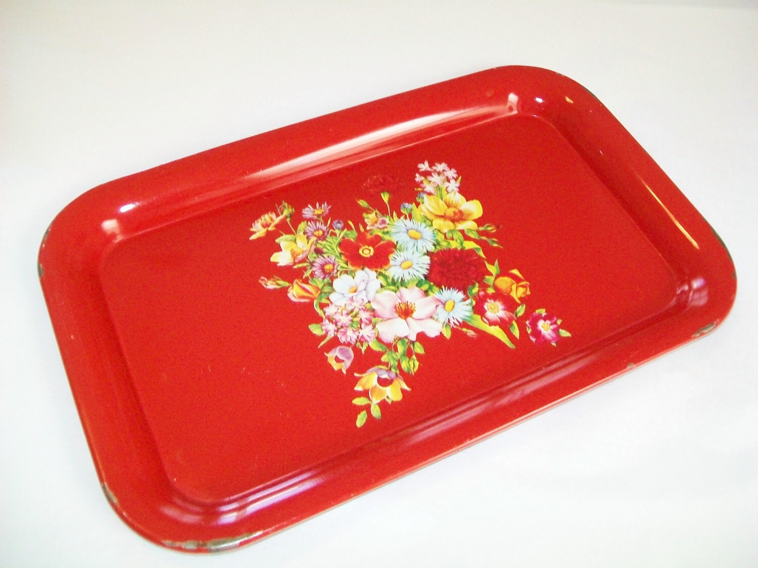 Vintage Red Floral Metal Tray, serving tray, 1960s, kitchen – Haute Juice