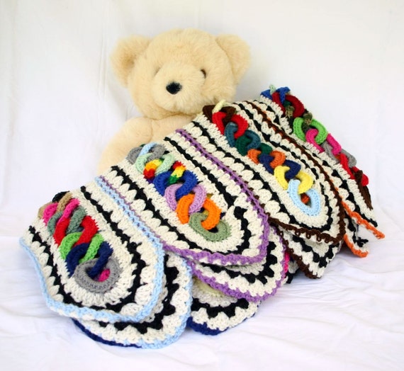 Crochet afghan scrap yarn throw lap blanket interlocking rings