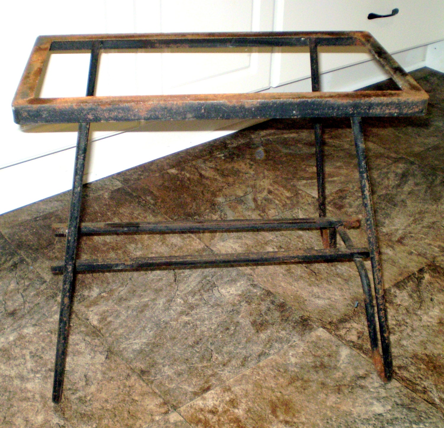 Vintage IRON TABLE STAND Rusty Black Wrought Iron Base Stand 18″ Tall ...
