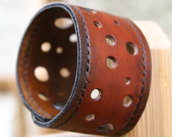 Mens Leather Wrist Cuff With Textured Rivets. Black Leather