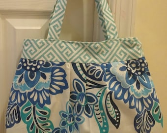 Pretty in Pleats pleated purse PDF sewing pattern
