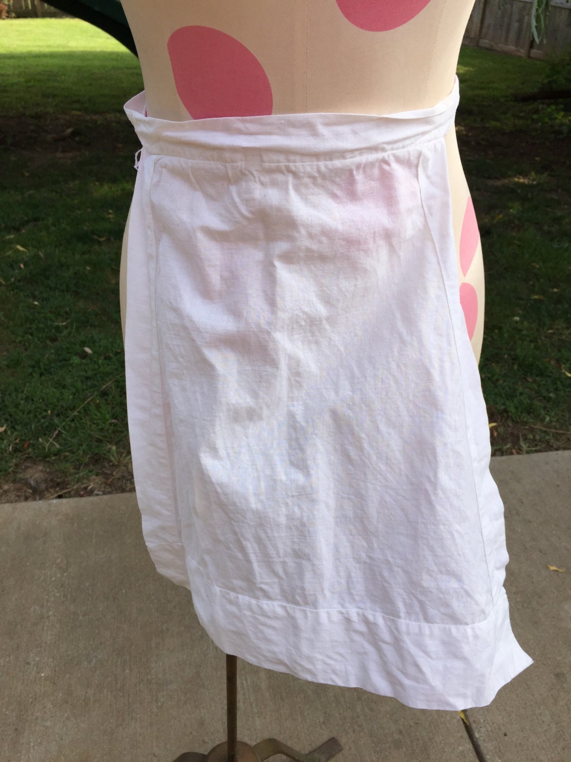 Vintage White Half Apron – Haute Juice