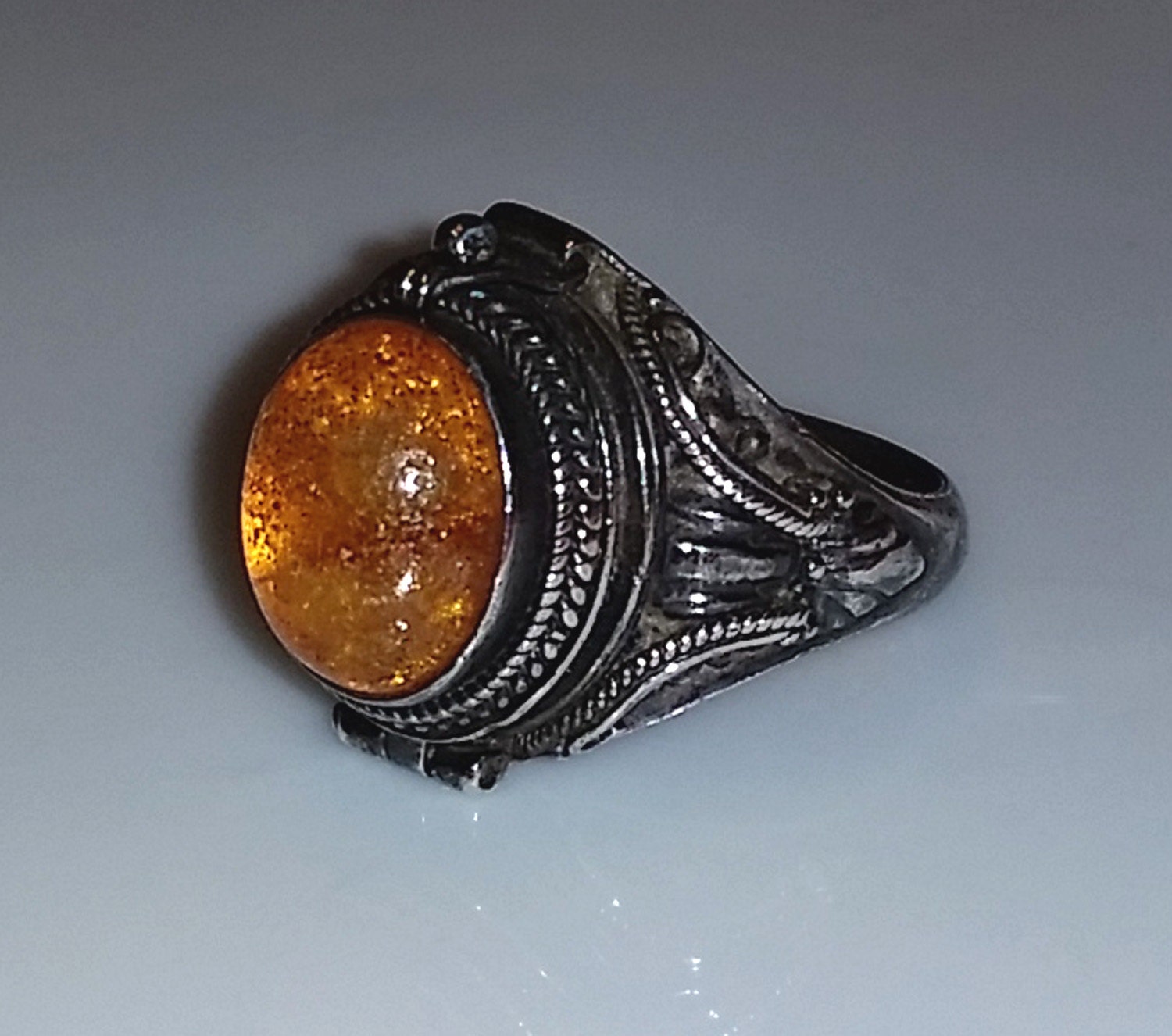 Amber Poison Ring Sterling Silver – Haute Juice