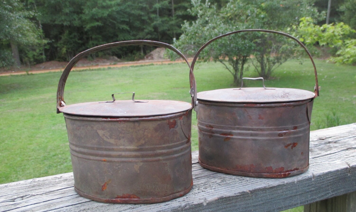 Vintage Covered Tin Oval Lidded Pail–Lunch Bucket–Rusty Patina–Country ...