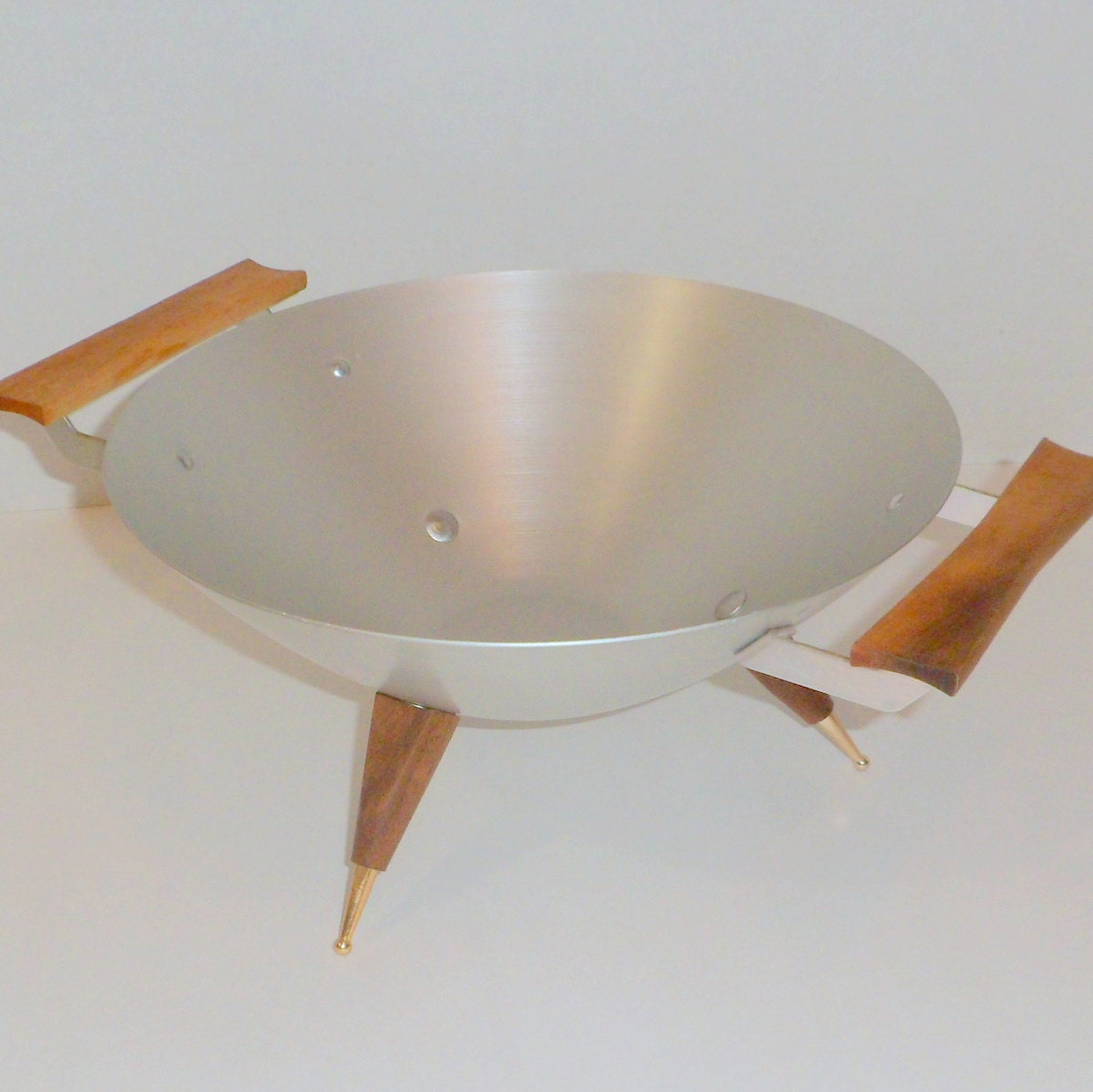 Vintage Mirro Medallion Aluminum Atomic Serving Bowl Base Teak Wood ...