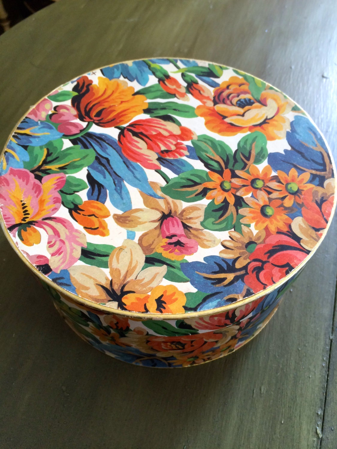 Pretty Vintage Mid Century Floral Round Box Flowers Green Blue Orange ...