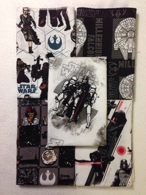 Items similar to Star Wars Cloth Napkin Set of 5, Episode VII, Lunchbox ...