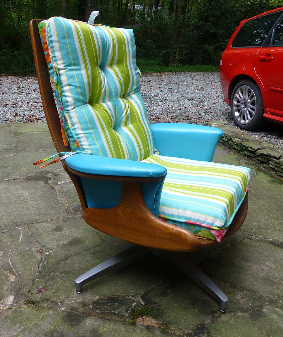 Nice Mid-century Modern Heywood Wakefield Swivel Rocker – Haute Juice