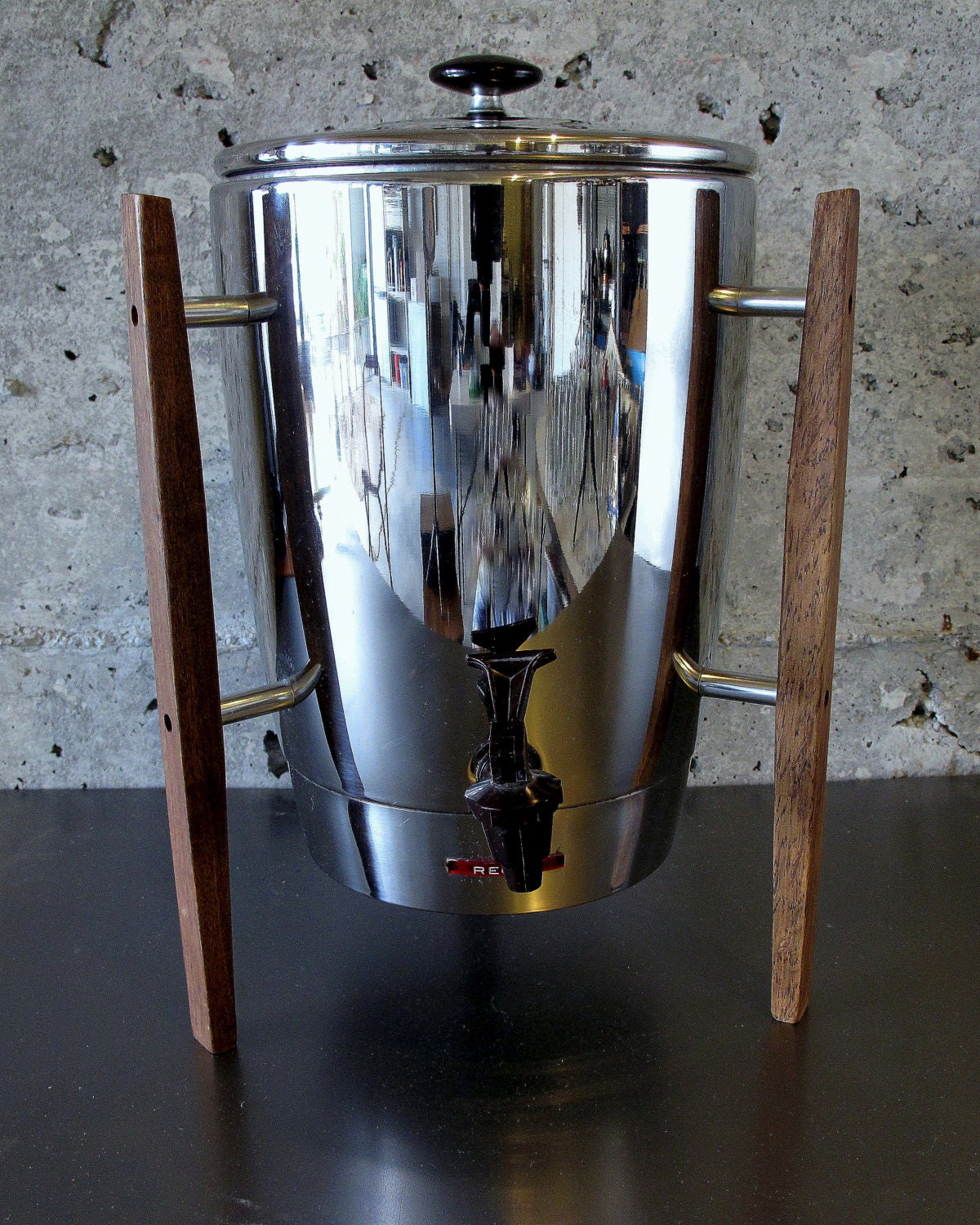 Vintage Mid Century Chrome 10-30 Cup Coffee Percolator w/ Wood Legs and ...