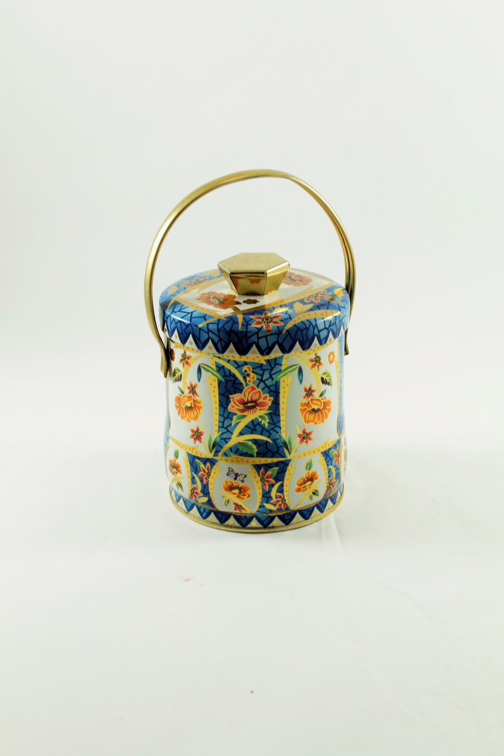 Lidded Cookie Tin, blue tin canister, round metal tin – Haute Juice