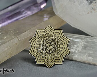 Gold Star Tetrahedron Fractal Pin by IAmElectric333 on Etsy