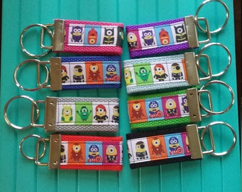 Minion keychain | Etsy