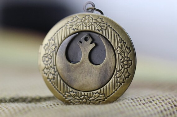 Star Wars Rebel Alliance Jedi locket Pendant by AaronJewelryStudio