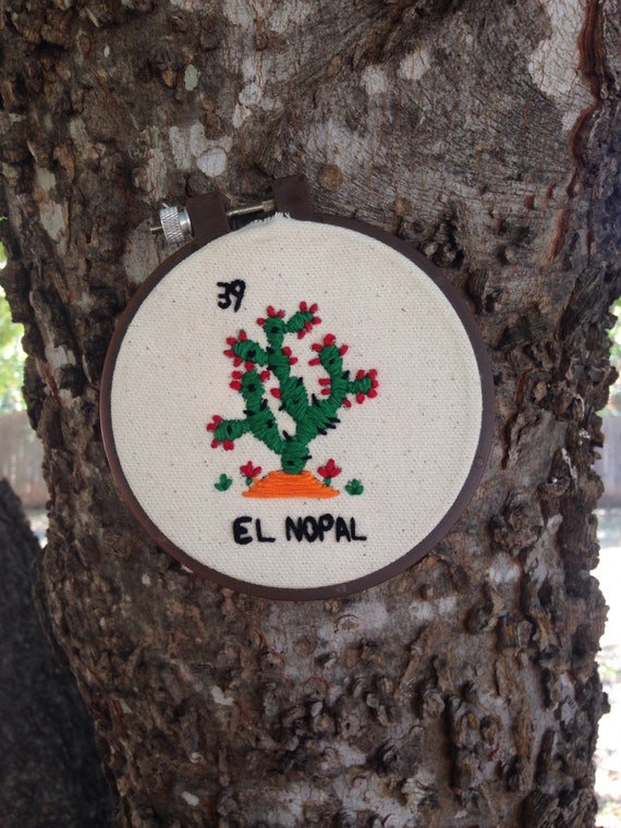 Loteria El Nopal embroidery hoop wall art by Texemala on Etsy