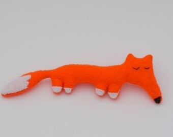 Felt fox pin | Etsy
