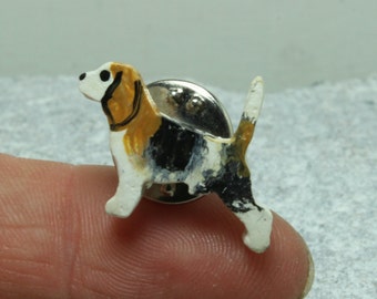 Beagle pin | Etsy