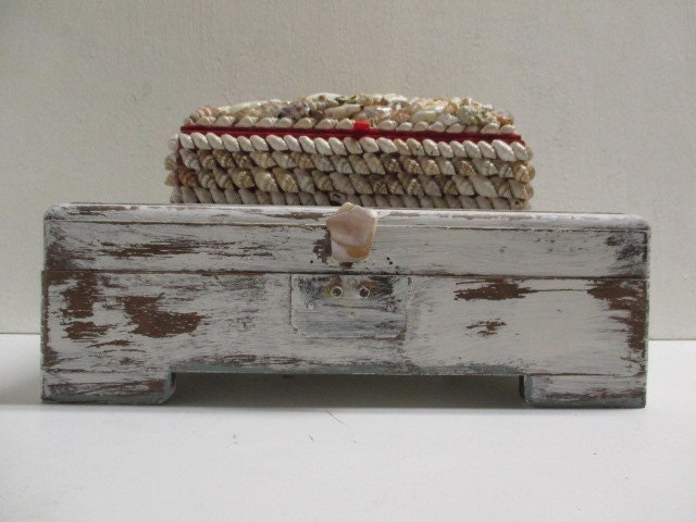 Shell jewelry box / vintage shell with hand distressed chippy scuffed ...