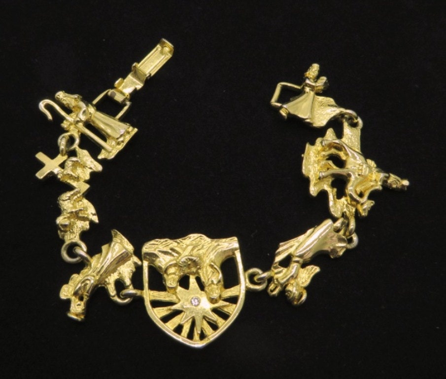 Vintage Religious Bracelet, Gold Tone Figural Links Bracelet, Manger ...