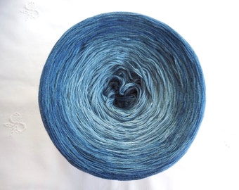 Unique blue gradient yarn related items | Etsy