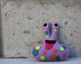 Home of Zuggles and cozy knits. by MadFuzz on Etsy