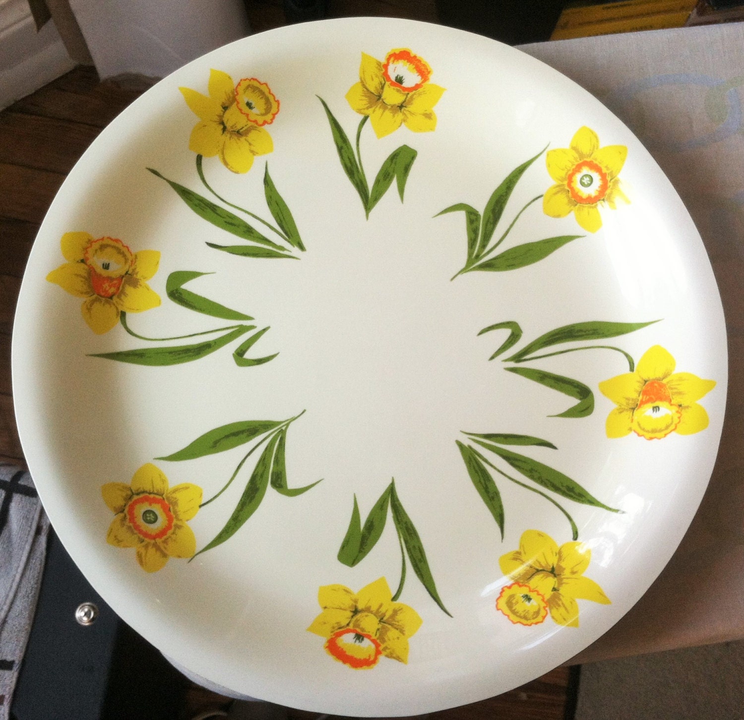 Vintage Daffodil Patterned Serving Plate – Haute Juice