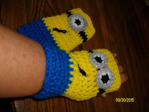 Minion fingerless mitts by CraftingAddiction on Etsy