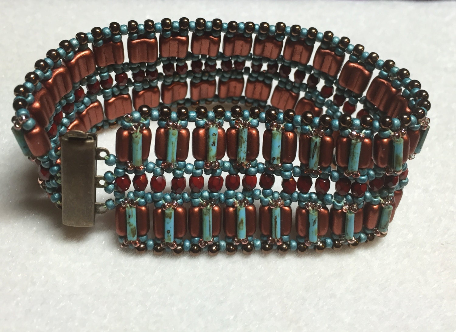 PATTERN Tutorial cuff Groovy Tile beads bugles