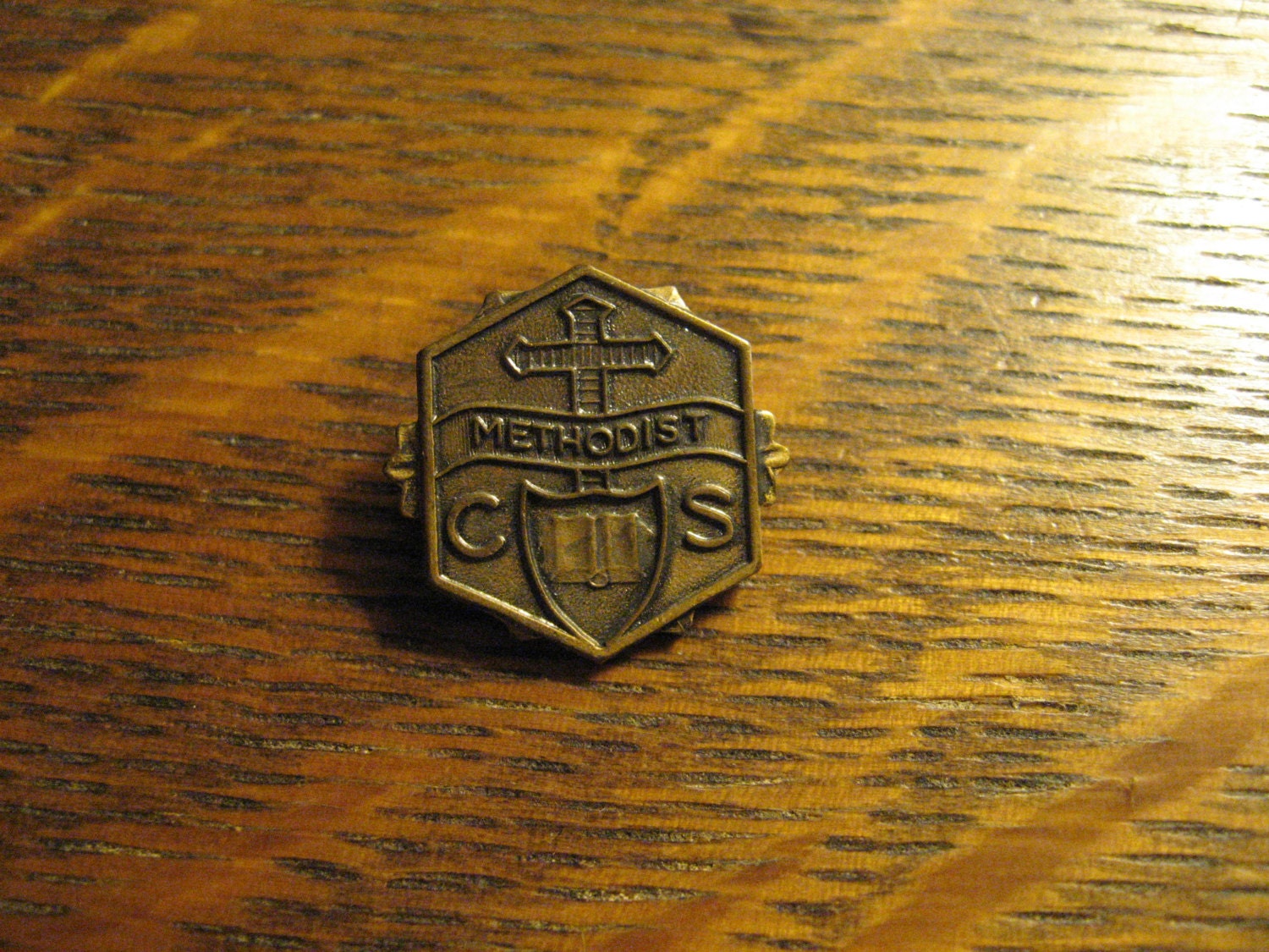 Methodist Lapel Pin Vintage 1940's Church School
