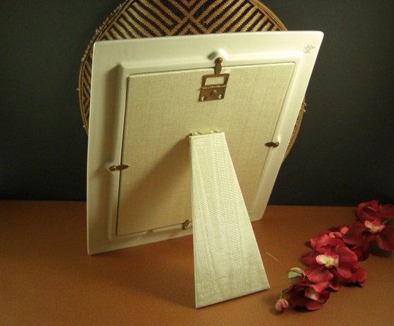 Lenox Masterpiece Porcelain Photo Frame / 8x10 / Ivory Cream