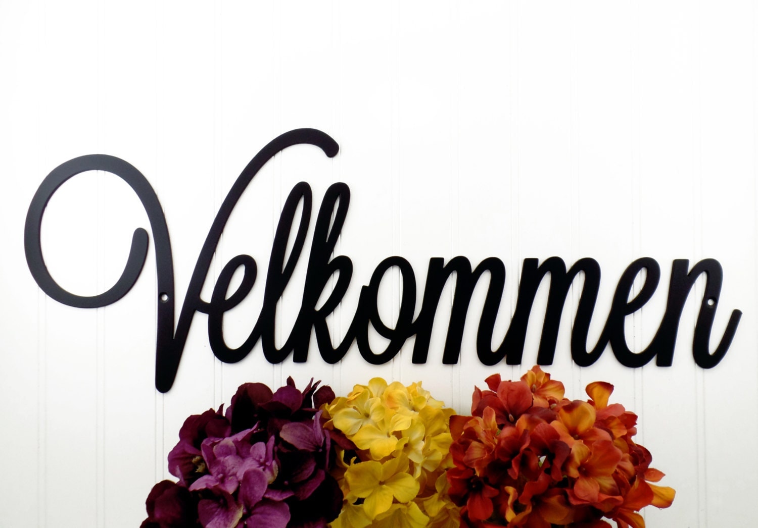 Velkommen Script Metal Sign Norwegian Welcome Black 24x9