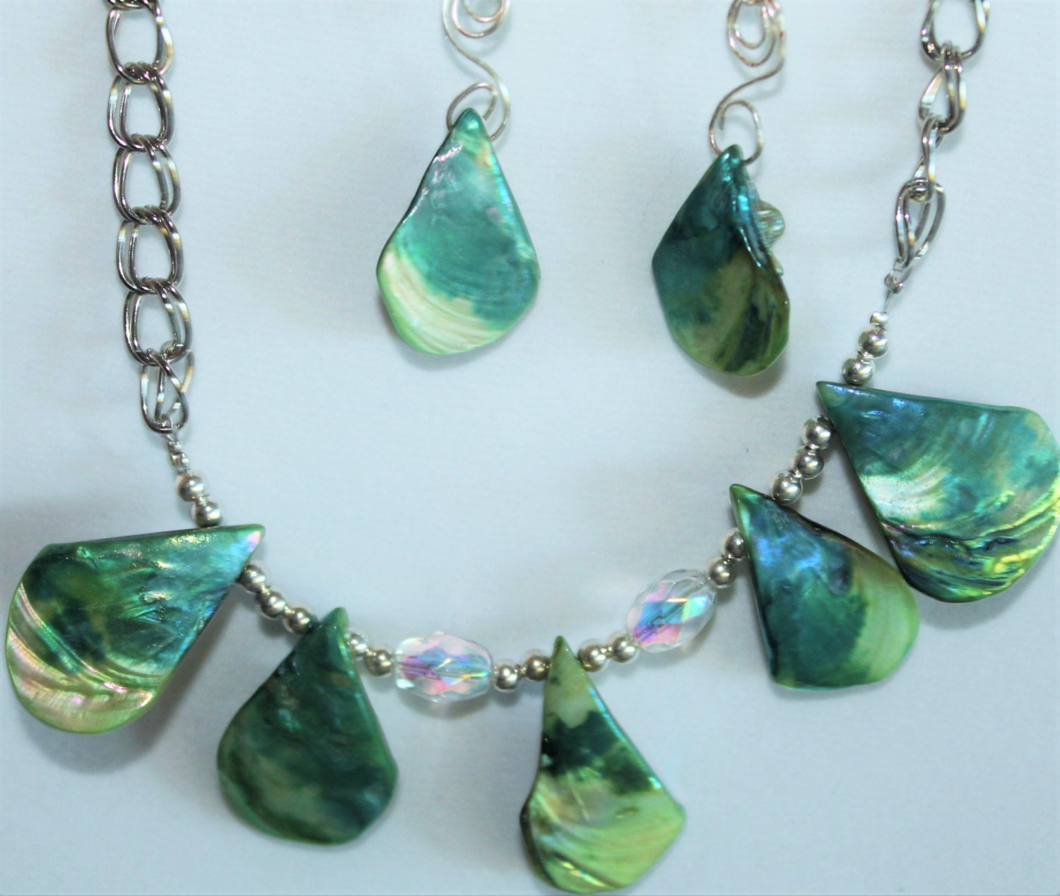 Blue-Green Turquoise Shell Necklace and Earring Set Shell