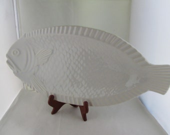 Unique fish shaped plates related items | Etsy